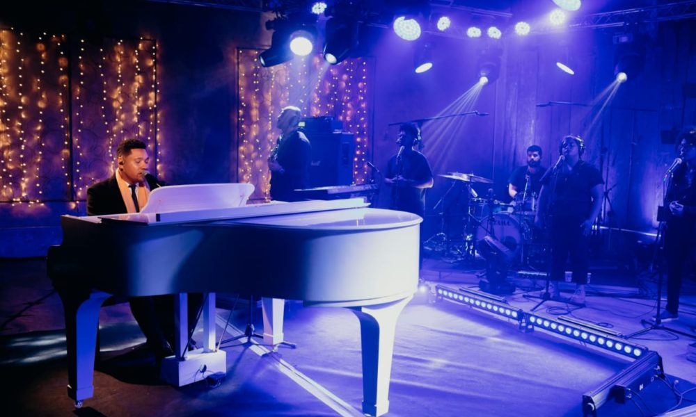 Conheça o cantor Adrian Cruz e o seu single de estreia – “Poderoso ...